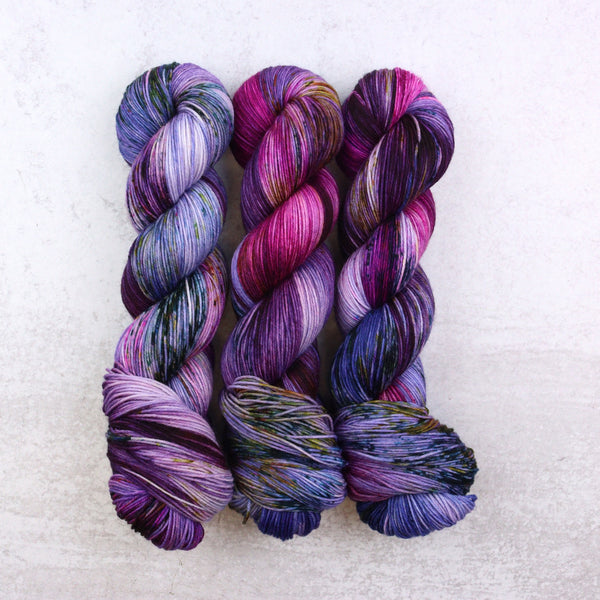 Dragonfly Hand-Dyed Fingering Weight Yarn - Superwash Merino | Spun ...